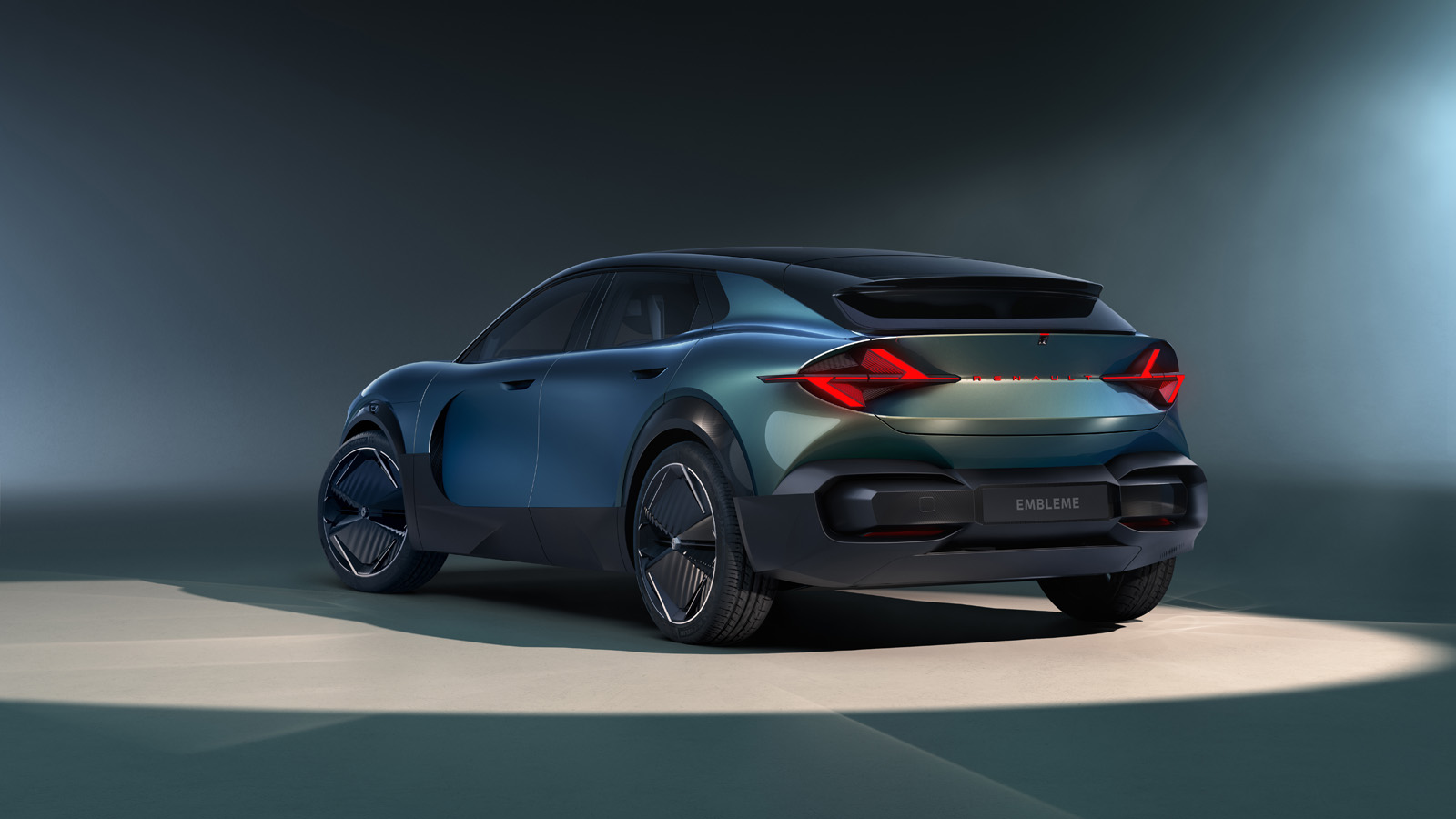 Renault’s Emblème: The hydrogen-hybrid family car that beggars belief ...