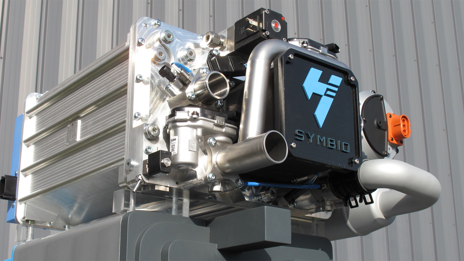 Hydrogen fuel cells: Symbio officially bags Tier 1 OEM supplier status - Driving Hydrogen