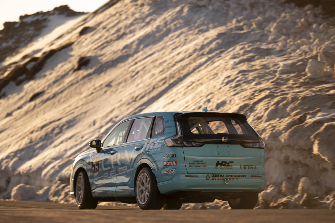 Honda to race hydrogen-powered CR-V at Pikes Peak - Driving Hydrogen
